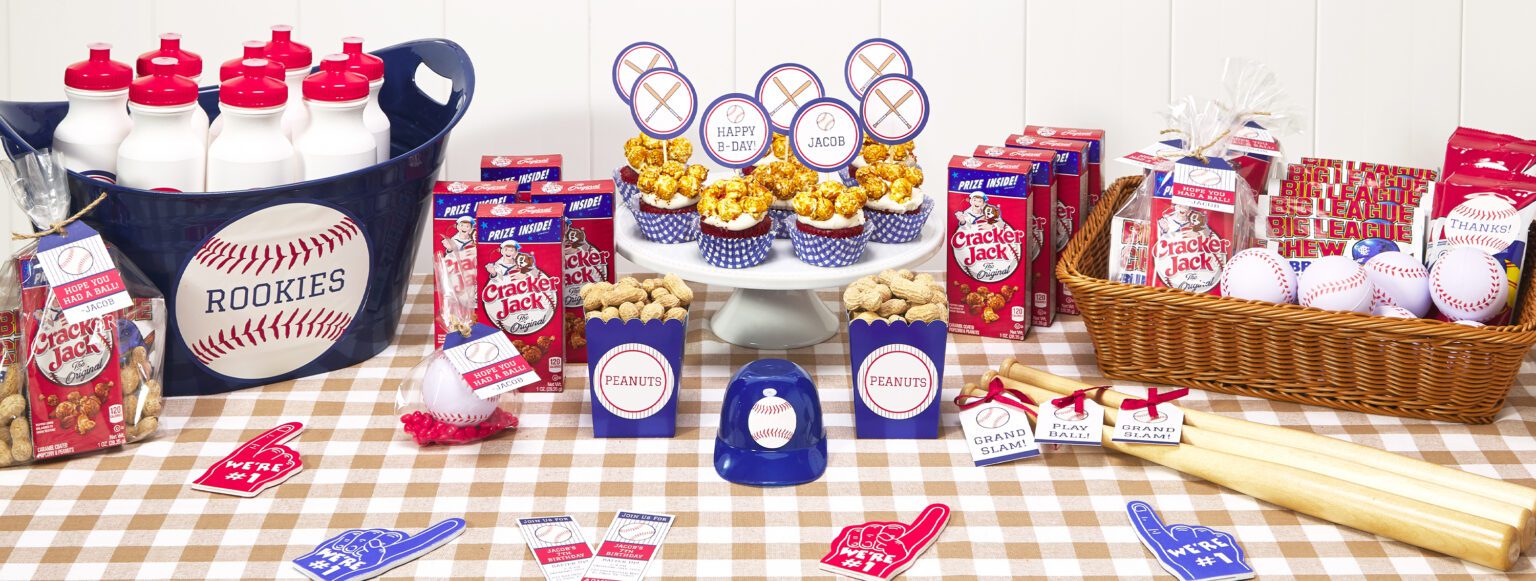 How to Throw the Perfect Baseball Birthday Party | Avery.com